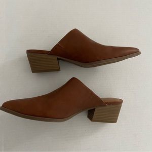 Universal Thread | Shoes | Universal Threads Cognac Faux Leather Chunky ...